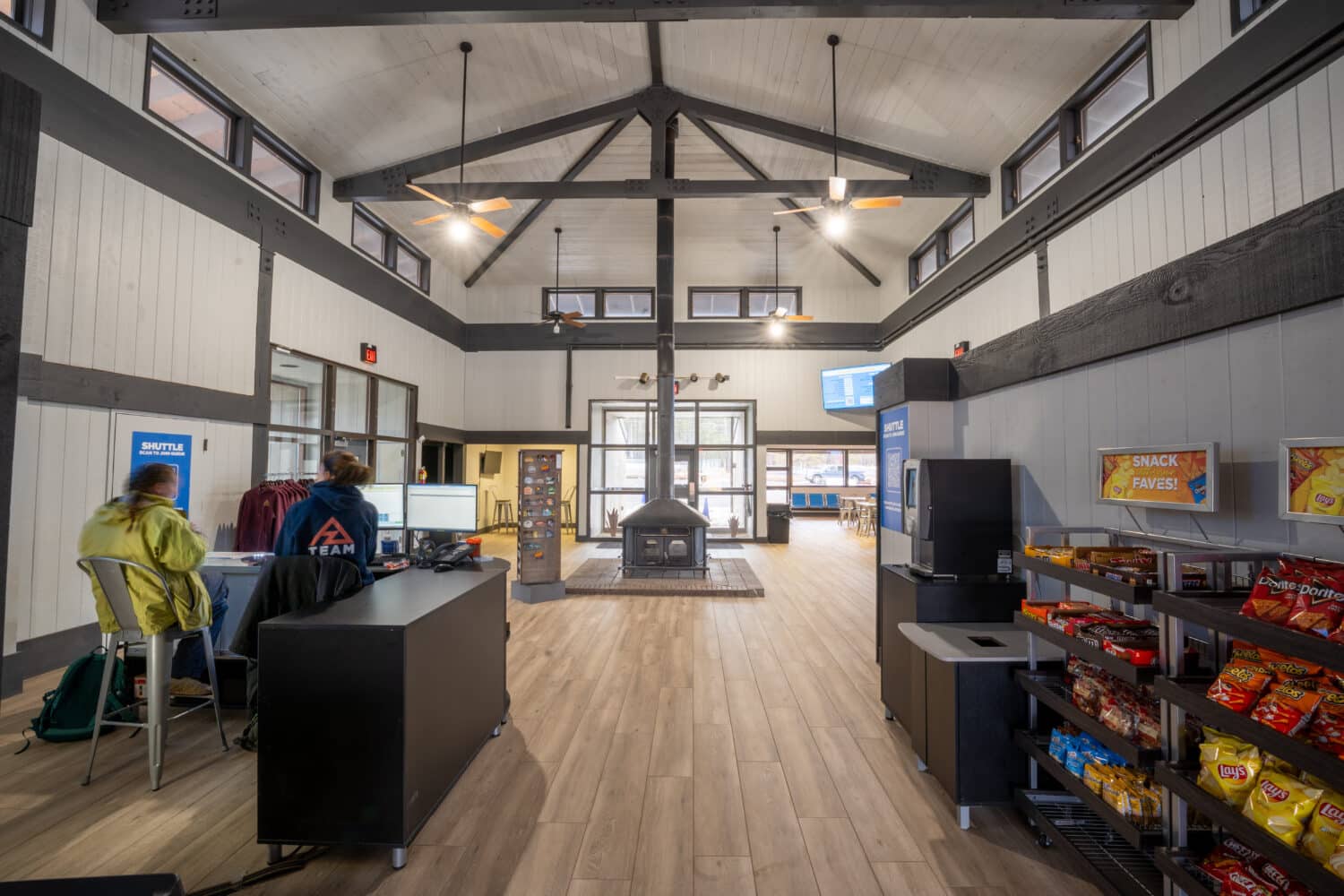 Fort Valley Lodge Open Again After 20+ Years - Arizona Snowbowl