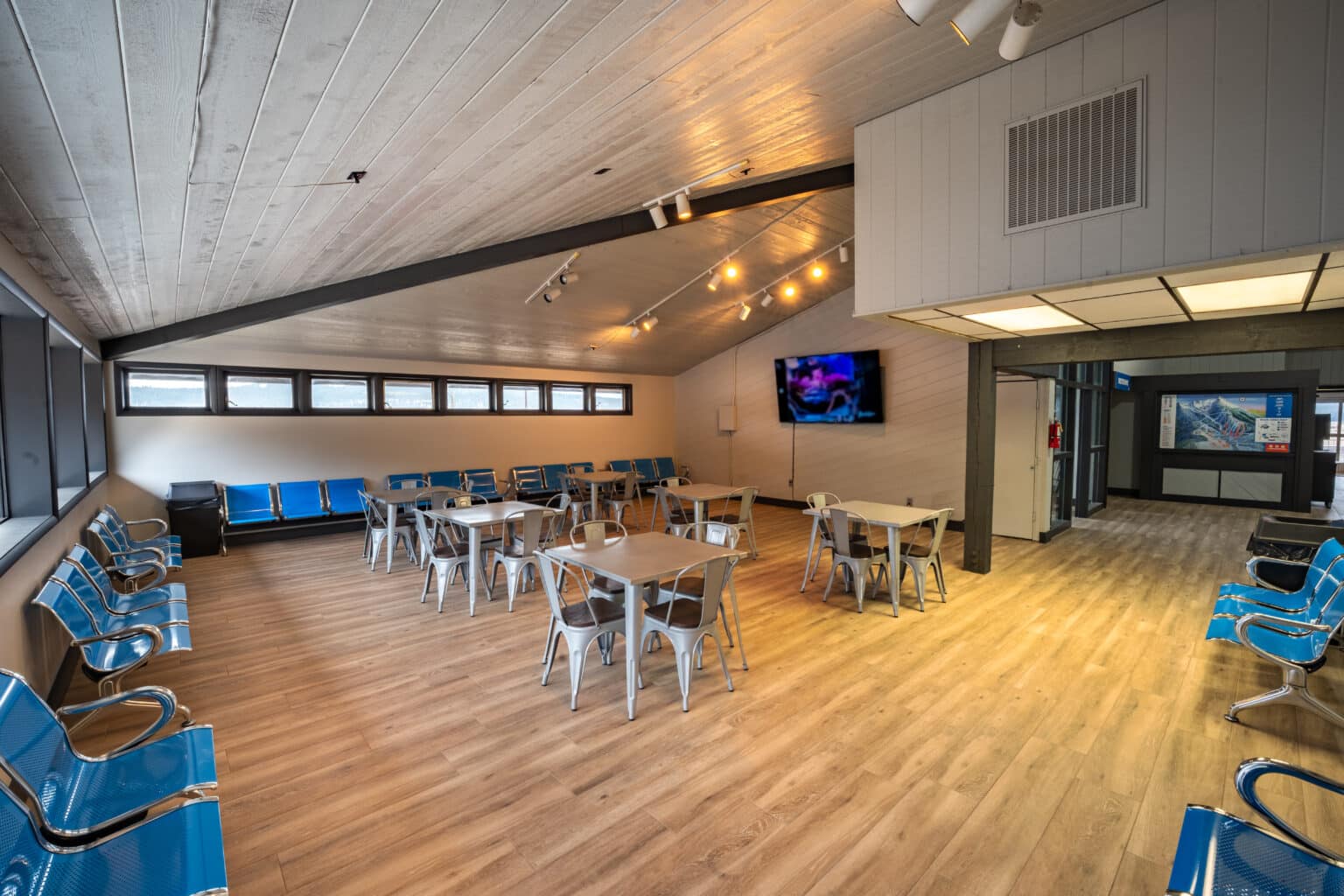 Fort Valley Lodge Open Again After 20+ Years - Arizona Snowbowl
